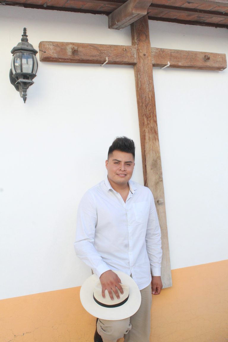 UBIL SILVA Y MÁS 025 (1)